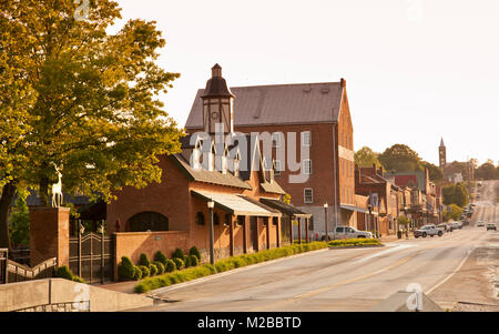 Hauptstraße von Hermann, Missouri, USA Stockfotografie - Alamy