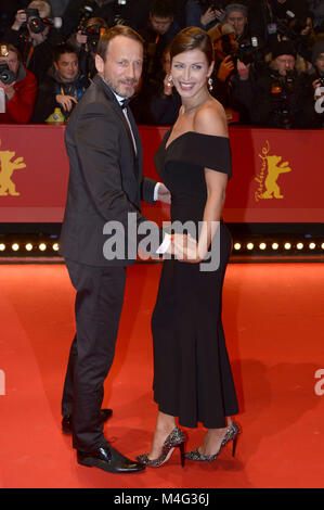 Wotan Wilke Möhring und seine Freundin Cosima Lohse an der ...