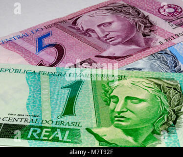 Brasilianische Reals. Währung von Brasilien. Geld, Münzen und Banknoten ...