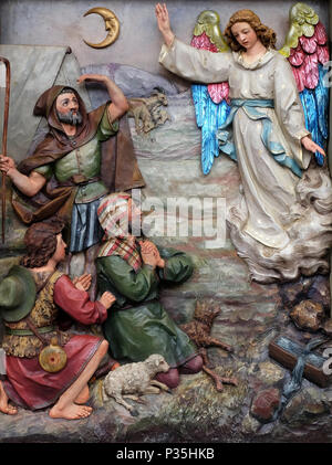 Engel des Herrn besucht die Hirten und informierte sie über Jesu Geburt, Bethlehem, Kirche an ...