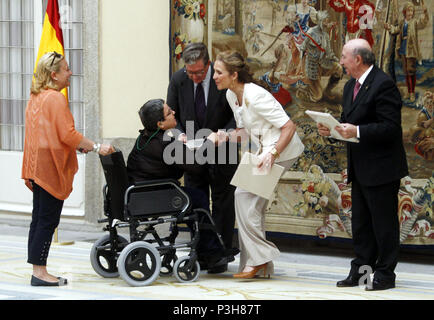 Madrid/Spanien. La Infanta Elena präsentiert die Preise für Kinder und ...