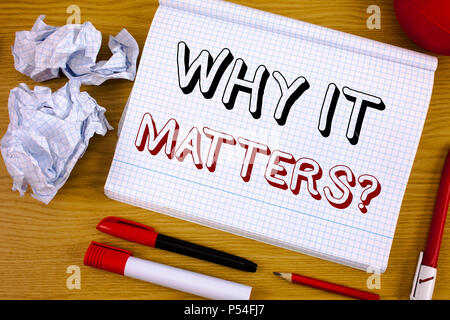 Text Zeichen zeigen, warum sich die Frage. Business foto Präsentation ...