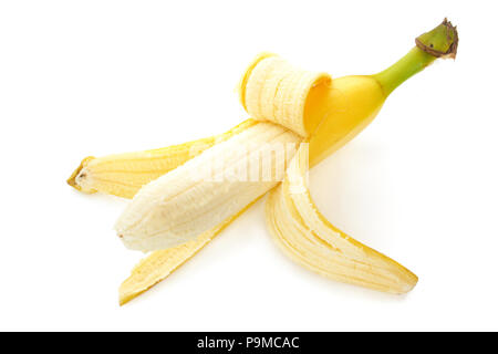 Halb geschälte Banane isoliert auf weißem Hintergrund Stockfotografie ...