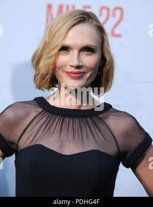 WESTWOOD, CA - 09. August: Schauspielerin Ronda Rousey die Premiere von ...