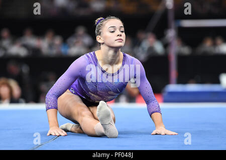 Olivia Dunne tritt auf dem Boden Übung bei der U.S. Gymnastik ...