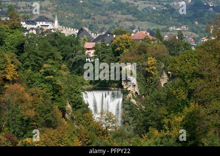 Bosnien und Herzegowina, Jajce, Pliva, Wasserfall, Vrbas-Schlucht ...