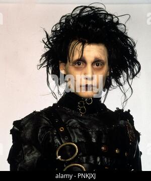 Edward mit den Scherenhänden Jahr: 1990 Regie: Tim Burton Johnny Depp ...