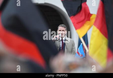 22. September 2018, Mecklenburg-Vorpommern, Rostock: Der Führer der ...
