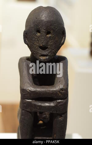 Bulul Skulpturen aus Philippine National Museum Stockfotografie - Alamy