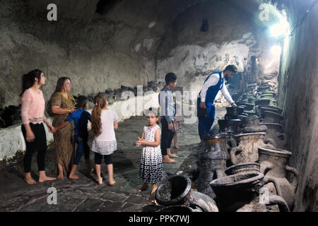 Yeziden Tempel, heiligste Heiligtum der yezidis in Lalish, Nord Irak ...