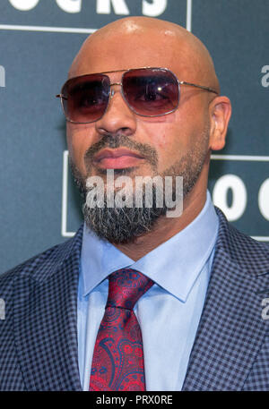 04 Oktober 2018, Berlin: Der rapper Gringo auf dem roten Teppich für ...