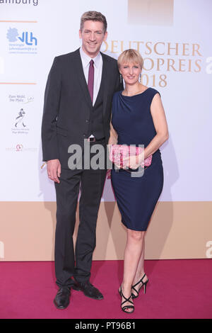 Steffen Hallaschka mit Ehefrau Anne-Katrin / 77. Bambi-Verleihung ...