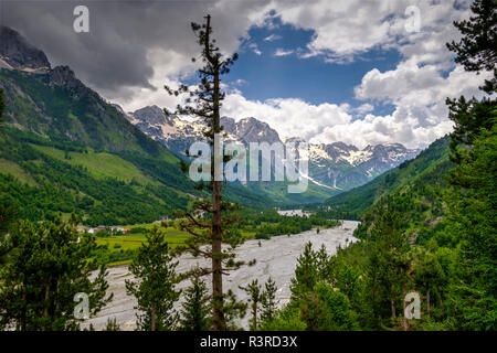 Valbona Fluss Valbona-Valley-Nationalpark, albanische Alpen, Albanien ...