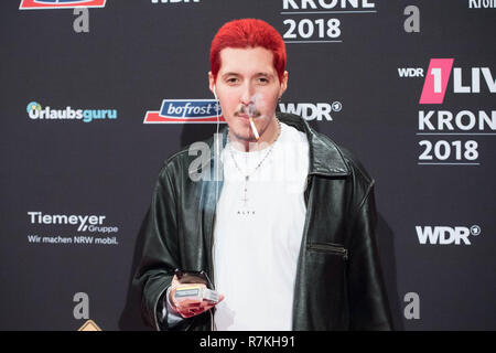 Renato SIMUNOVIC (RIN), Rapper, Musiker, Sänger, Sängerin, halb Bild ...