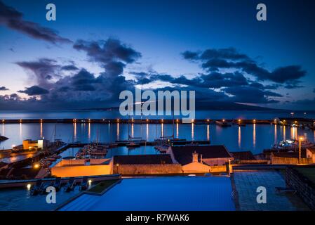 Blick von der Stadt Horta, Faial Insel, Europa, Atlantik, Azoren ...