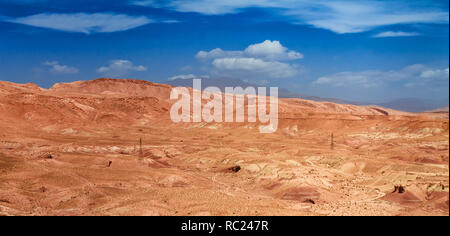 Landschaft Blick auf den Hohen Atlas, Marokko Stockfoto, Bild ...