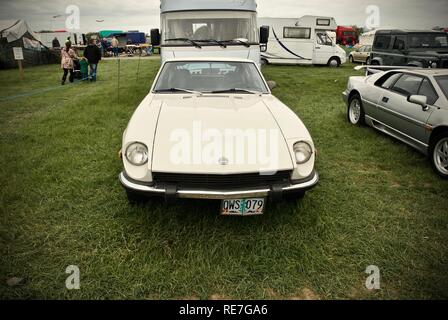 Oldtimer Nissan Datsun Rallye Auto. Oldtimer Datsun Violet 160J GT2 in ...