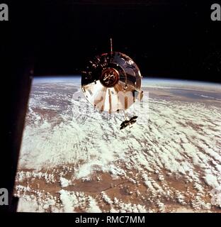 Erde, fotografiert von der NASA Apollo Raumkapsel im Weltraum ...