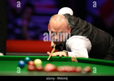 Cardiff, Großbritannien. 17 Feb, 2019. Neil Robertson von Australien ...