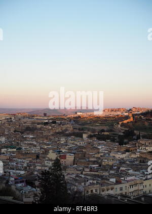 Luftaufnahmen von der alten Medina von Fes Marokko Stockfotografie - Alamy