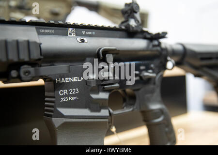 Gewehr haenel Cr .223 rem Stockfoto, Bild: 163695021 - Alamy