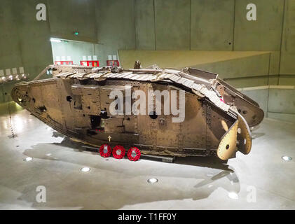 D51 Tank 'Deborah' Museum in der Nähe von Cambrai Stockfotografie - Alamy