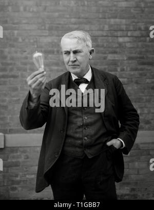Thomas Alva Edison, circa (1911) Datei Referenz Nr. 1003 765 THA ...