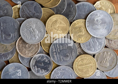 Ein Haufen vieler indischer Währung Rupie Stockfoto, Bild: 138186771 ...