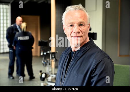Klaus J. Behrendt, Schauspieler, "Tatort", deutsche TV-Krimi-Serie ...