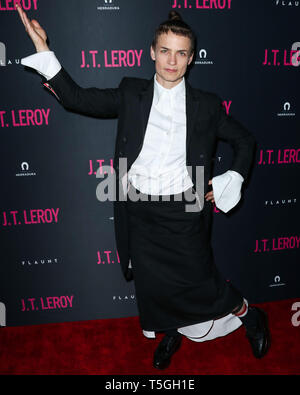 West Hollywood, Ca. 24. April 2022. Titus Welliver, Quinn Welliver ...