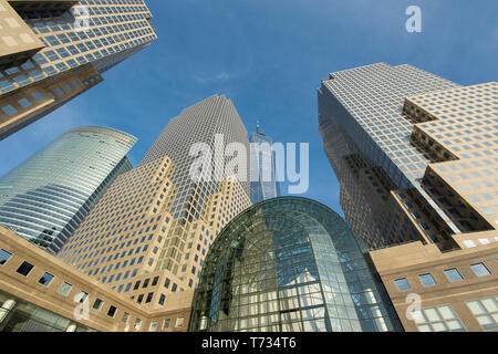 ATRIUM WESTFIELD WORLD TRADE CENTER SHOPPING MALL (© SANTIAGO CALATRAVA ...