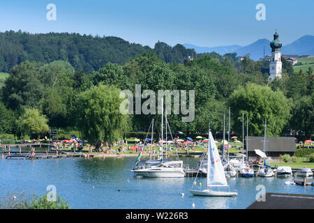Obertrum am See: See Obertrumer See, Strandbad, Badegast, Segelboot im ...