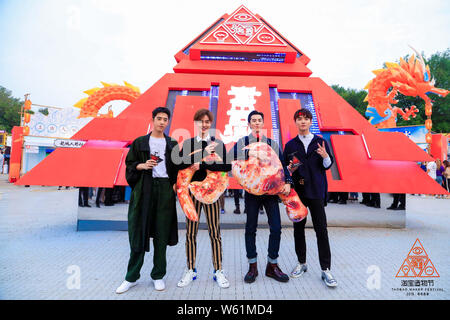 (Von links) Schauspieler Darren Chen, auch als Guan Hong oder Kuan Hong ...