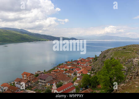 Ohrid-See aus in der Nähe des Dorfes Trpejca im Nationalpark Galicica ...