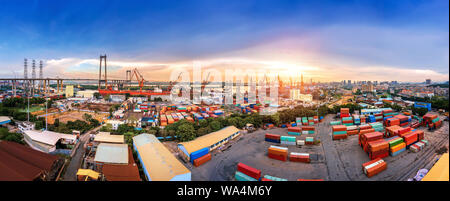 Huangpu Port, Guangzhou, Provinz Guangdong Stockfoto, Bild: 185903921 ...