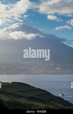 Vulkan Mount Pico auf der Insel Pico, Azoren Stockfotografie - Alamy