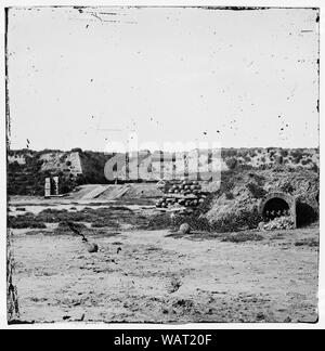 Englisch: Drewry Bluff, Virginia. Innenraum der Konföderierten Fort ...