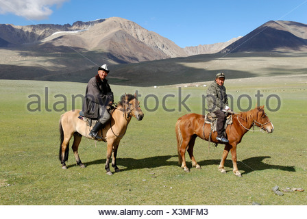 Kasachische mongolischen Reiter Pferd Altai Kasachstan Mongolei Asien ...