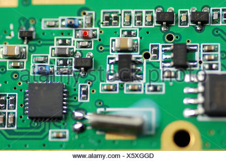 Elektronische Bauteile und Silizium Mikro-Chip integrierten Schaltkreis ...