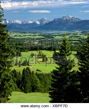 Blick vom Auerberg Berg, Ammer Alpen, Tegelberg, Saeuling, Thannheim ...