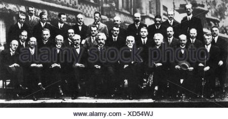 Wissenschaft, Physik, Fünfte Solvay-Konferenz, Teilnehmer, Gruppenbild ...