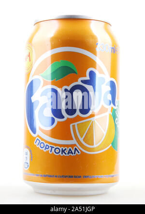 Sofia, Bulgarie - le 25 janvier 2014 : bouteille de Coca-Cola peut ...