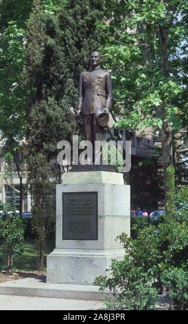 Le président argentin, le général Juan Domingo Peron, et son épouse Eva ...
