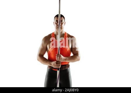 Les jeunes sportifs de lancer du javelot sur une piste d'athlétisme ...