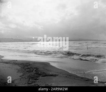 Photos de la nature Mer autour de Soembawa. Bateaux De Pêche Date ...