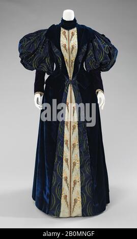Robe 1895 Laboudt & Robina French le tissu croissant de cette superbe ...