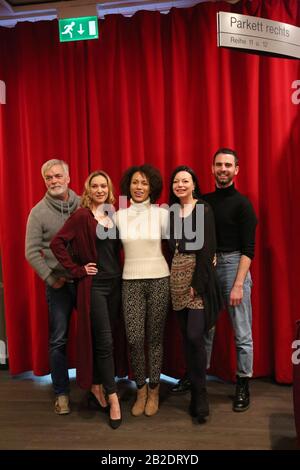 Stephan Schill, Astrid Leberti, Dominique Siassia, Cosma Shiva Hagen ...