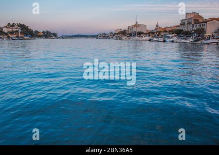 Rab Island, Croatie - juillet 20 2018 : vue pittoresque sur la côte de ...