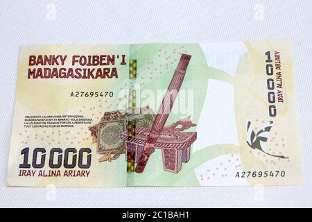 Billet de banque 10000 ariary malgache de Madagascar. Ariary malgache ...