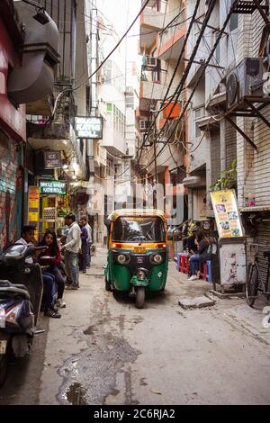 NEW DELHI, INDE - 17 FÉVRIER : le premier ministre Narendra Modi avec ...